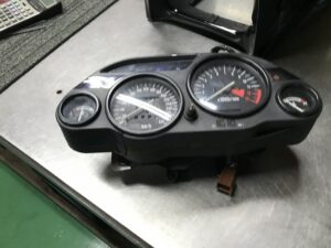 GPZアッパーカウルステー取り付け部のおはなし | しゃぼん玉 -Shabondama-